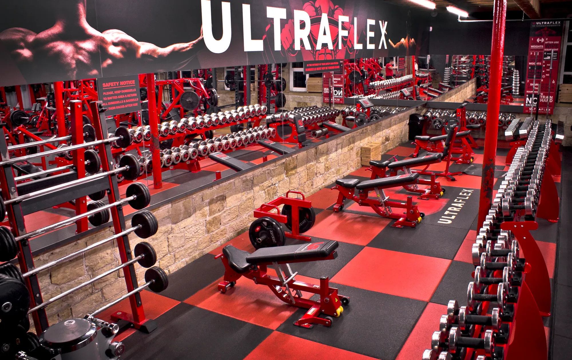 Premium Bodybuilding & Fitness Gym in WEST LEEDS - ULTRAFLEX WEST LEEDS
